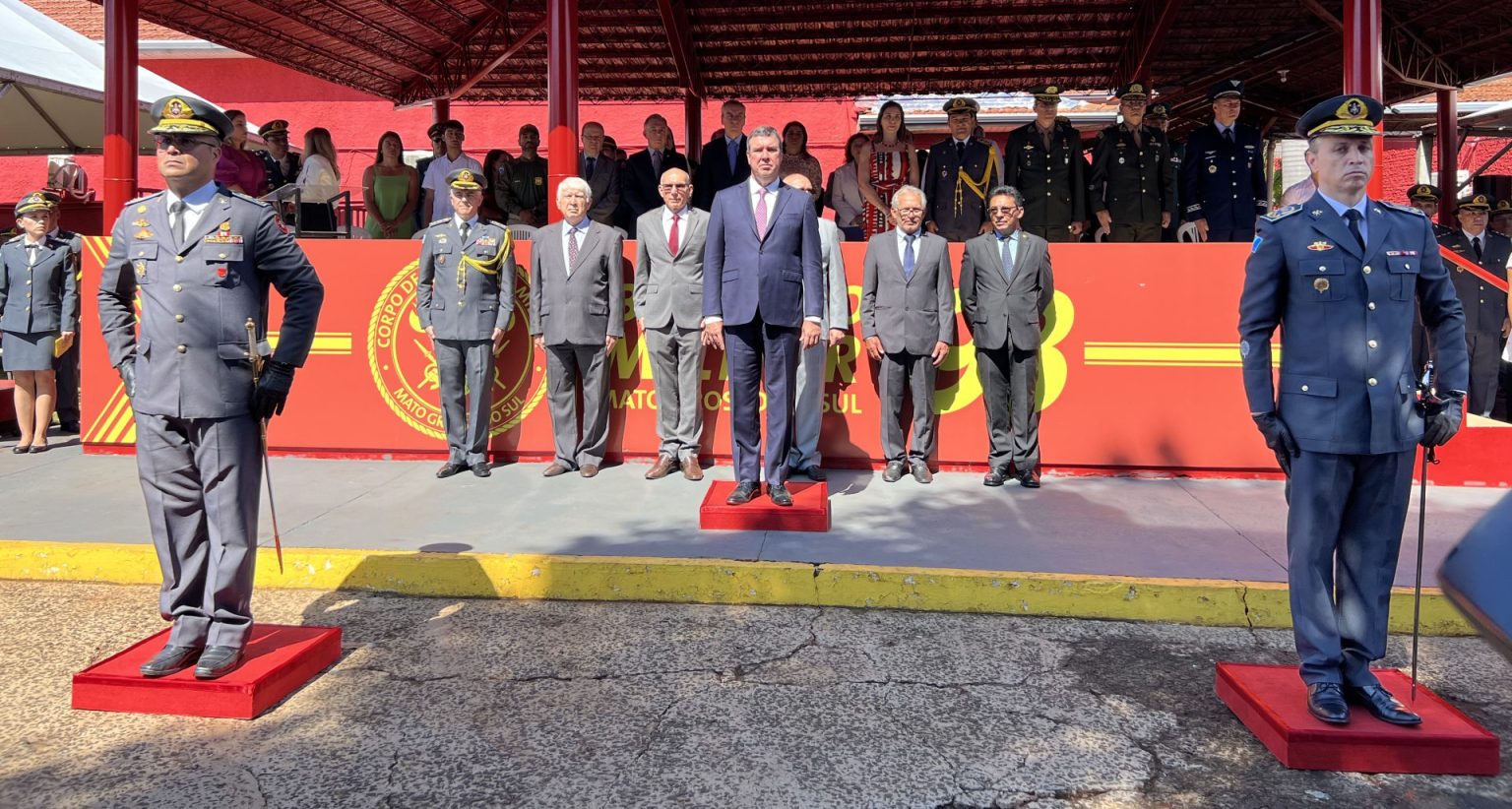 Coronel Frederico assume o Comando-Geral do Corpo de Bombeiros Militar ...
